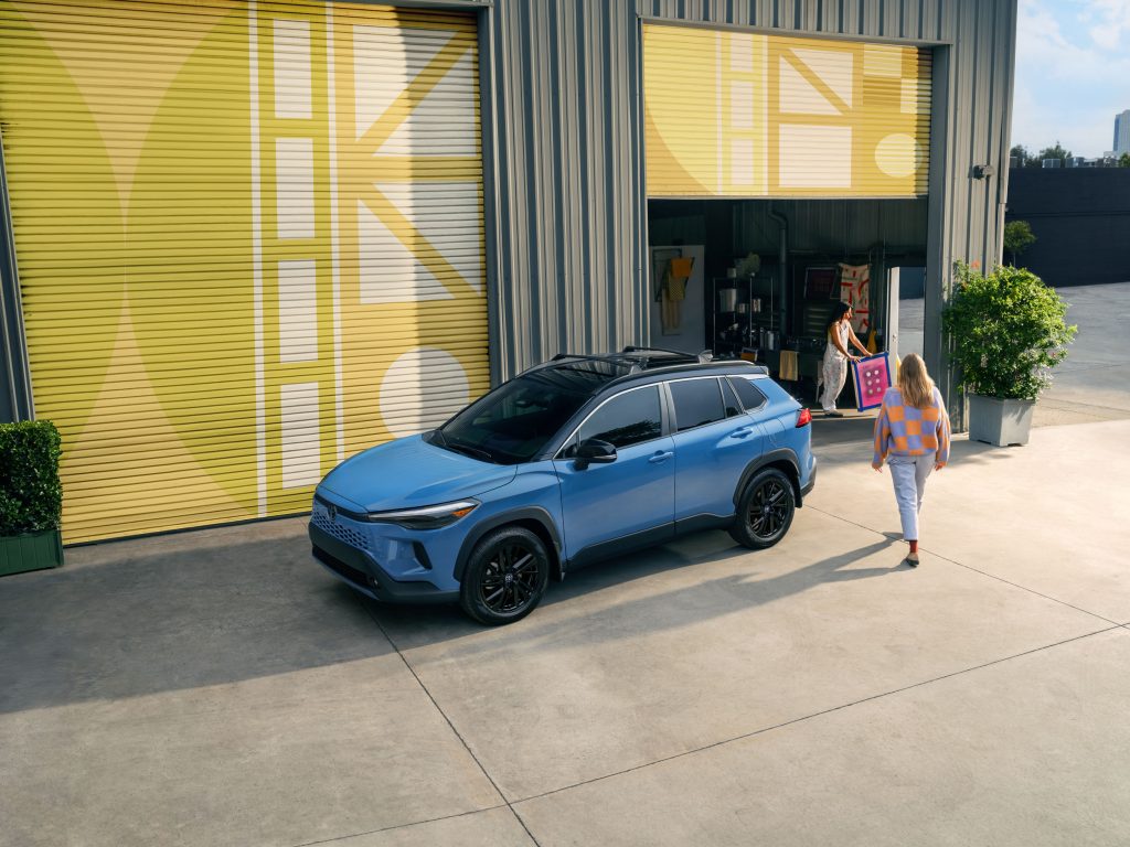 Toyota Corolla Crossover Part 2 – COMMERCIAL DIRECTOR & PHOTOGRAPHER ...